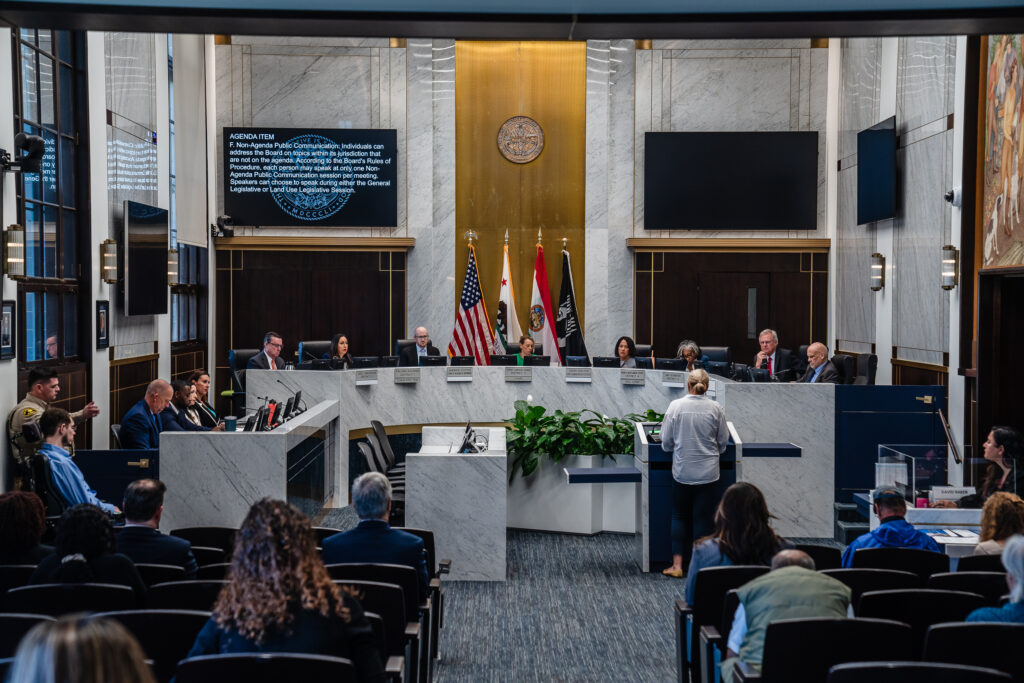 Recortes Inmediatos a Programas de Salud Mental bajo la Administración ...